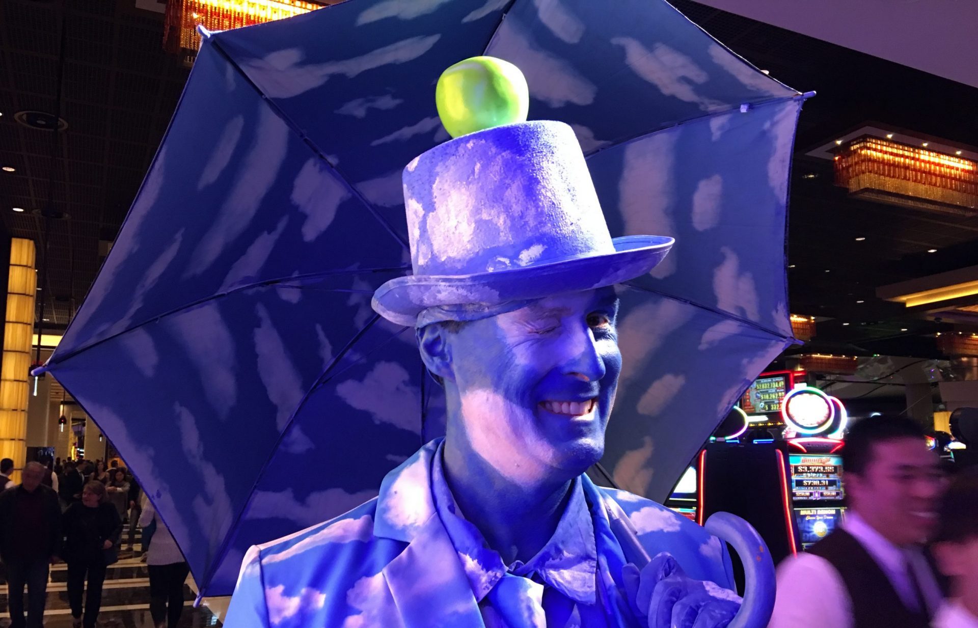 Roving Entertainment - Human Statue Bodyart