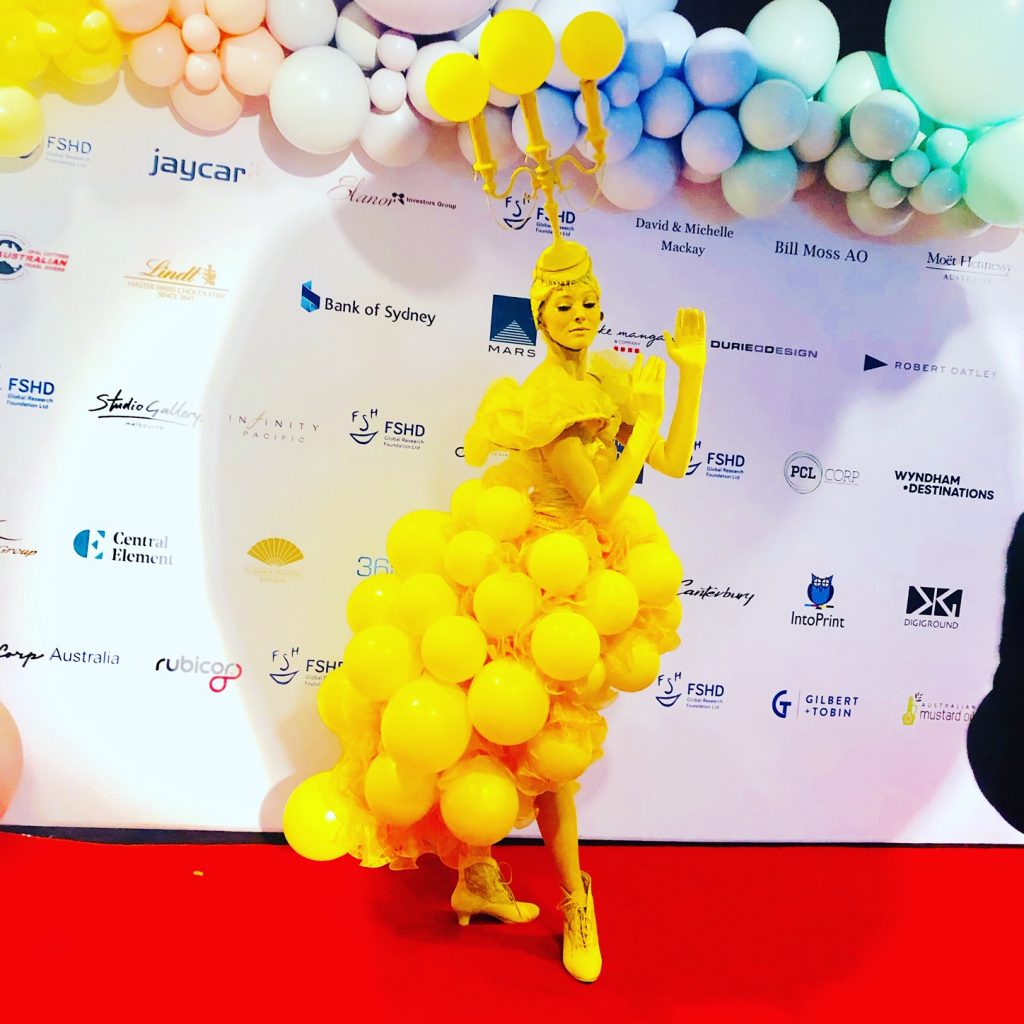 Balloon Human Statues - Human Statue Bodyart