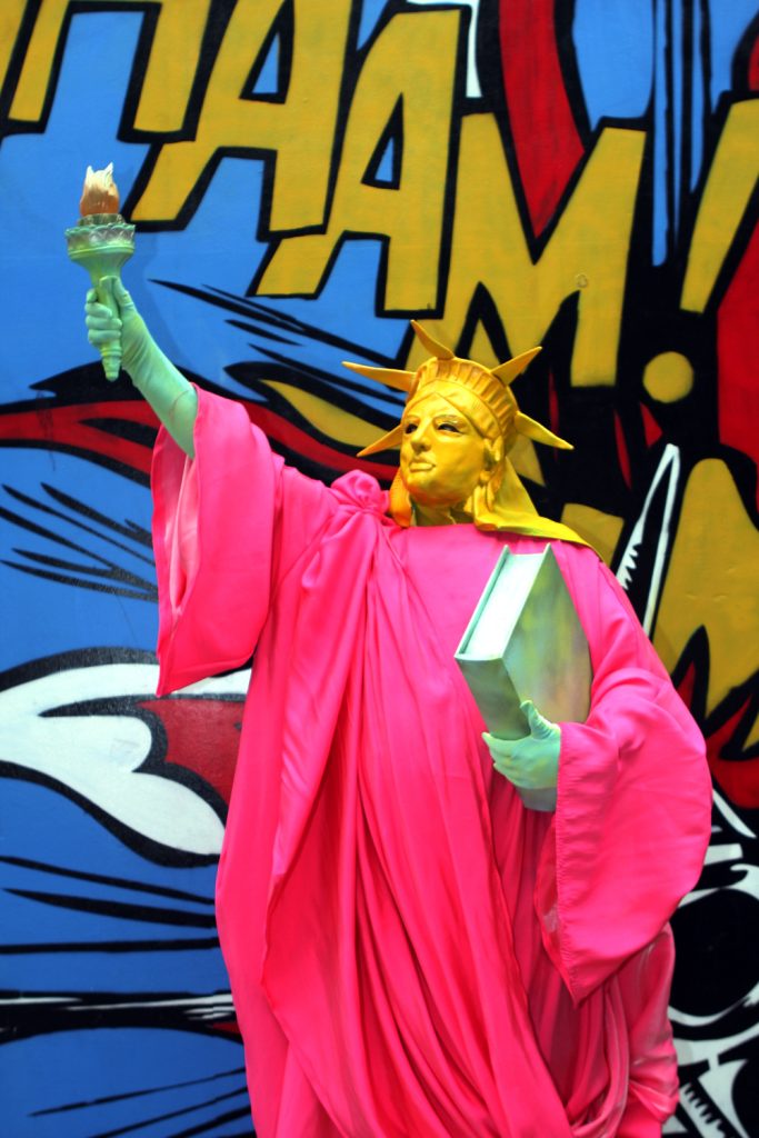 Statue of Liberty - Human Statue Bodyart